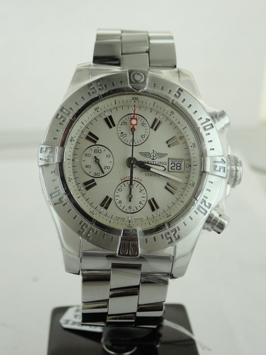 Breitling Avenger II – Swiss Watch Box