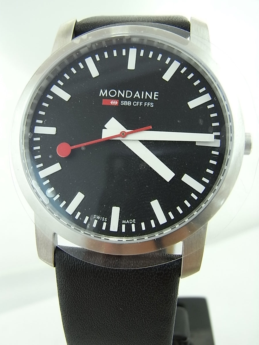 Mondaine Evo2 35mm – Swiss Watch Box